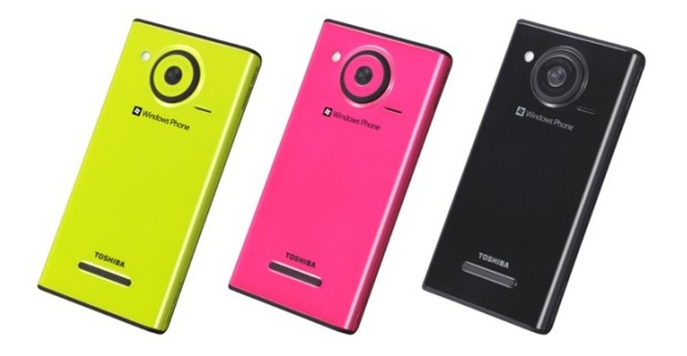 Fujitsu lança o IS12T, o primeiro smartphone com Windows Phone 7.5 Mango
