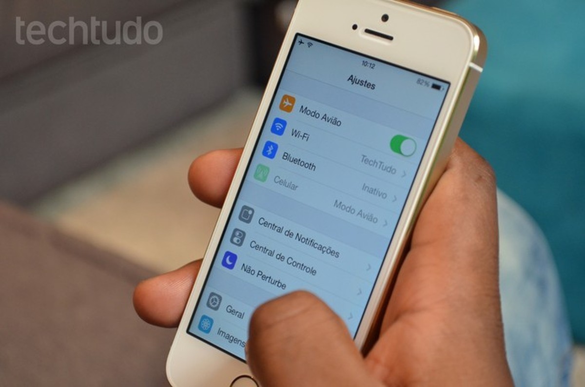 iOS: como enviar uma mensagem por SMS ao invés de usar o iMessage?