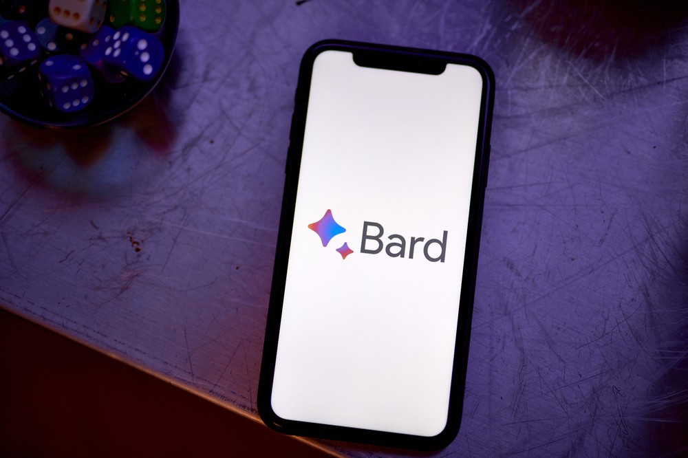 Galaxy S23 e S24 podem receber Google Assistente com Bard primeiro