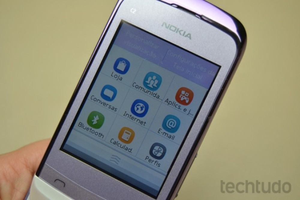 Review Nokia C2-06