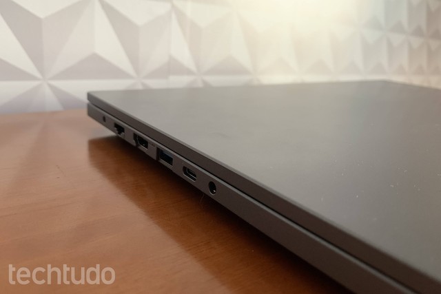 Review Samsung Book: notebook intermediário se destaca pelo desempenho