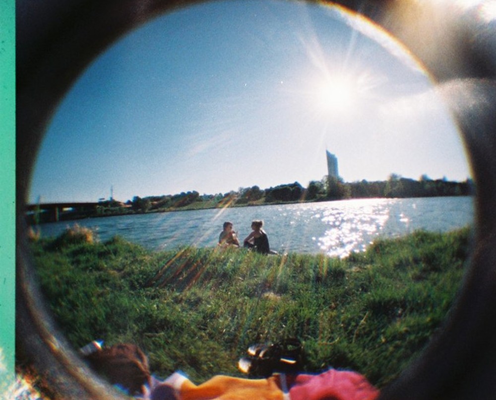 Lançamento da Lomography, Fisheye Baby 110 retoma o filme 110