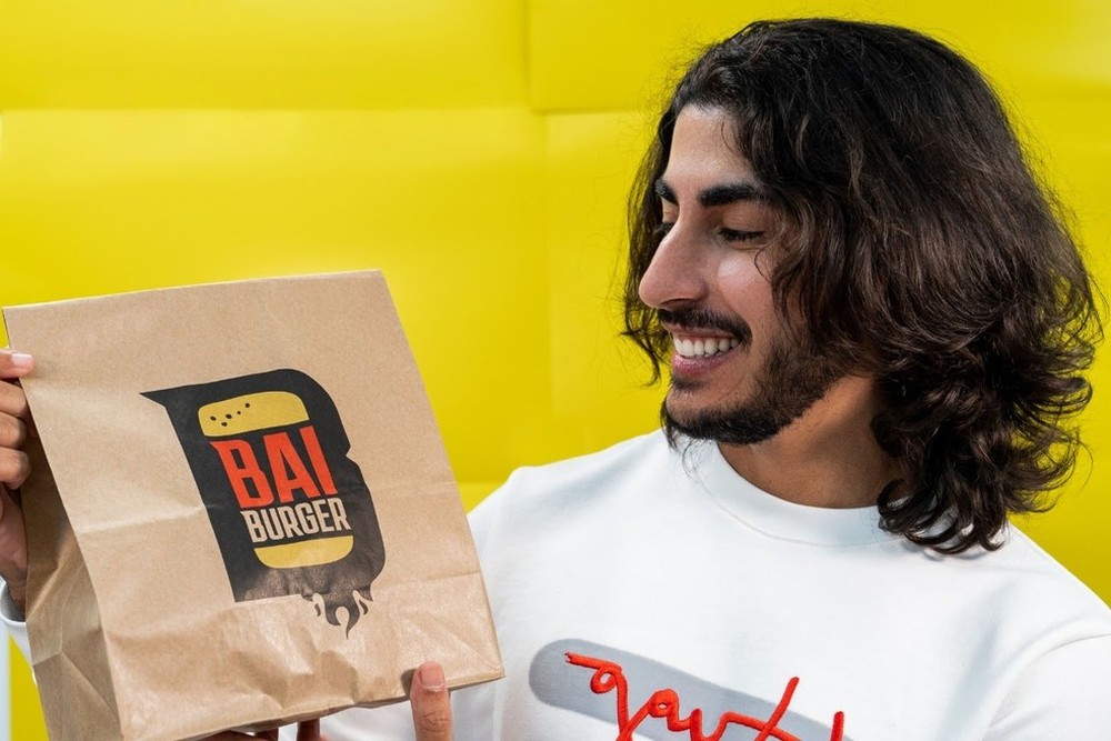 Conheça Baiano LOL, ex-pro player e streamer de League of Legends