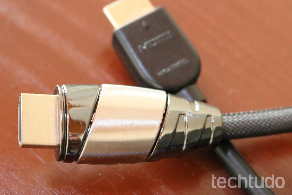 O que é CEC? Conheça o recurso que sincroniza TVs e periféricos HDMI