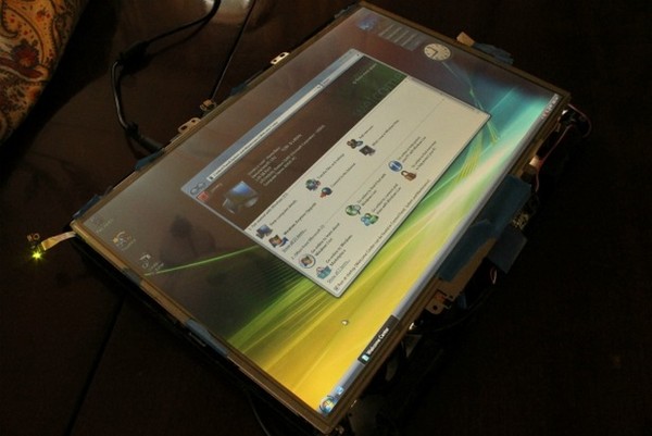 Estudante de 12 anos planeja construir "o maior tablet do mundo"