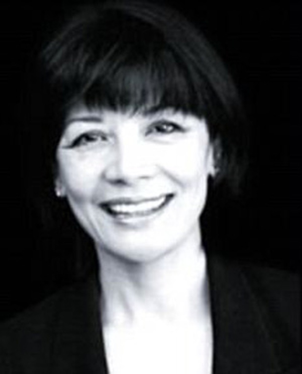 Americanas processam cirurgiã plástica por publicar fotos de seus seios ...