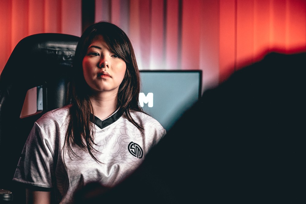 LoL: conheça Mayumi, jogadora e streamer brasileira de League of Legends