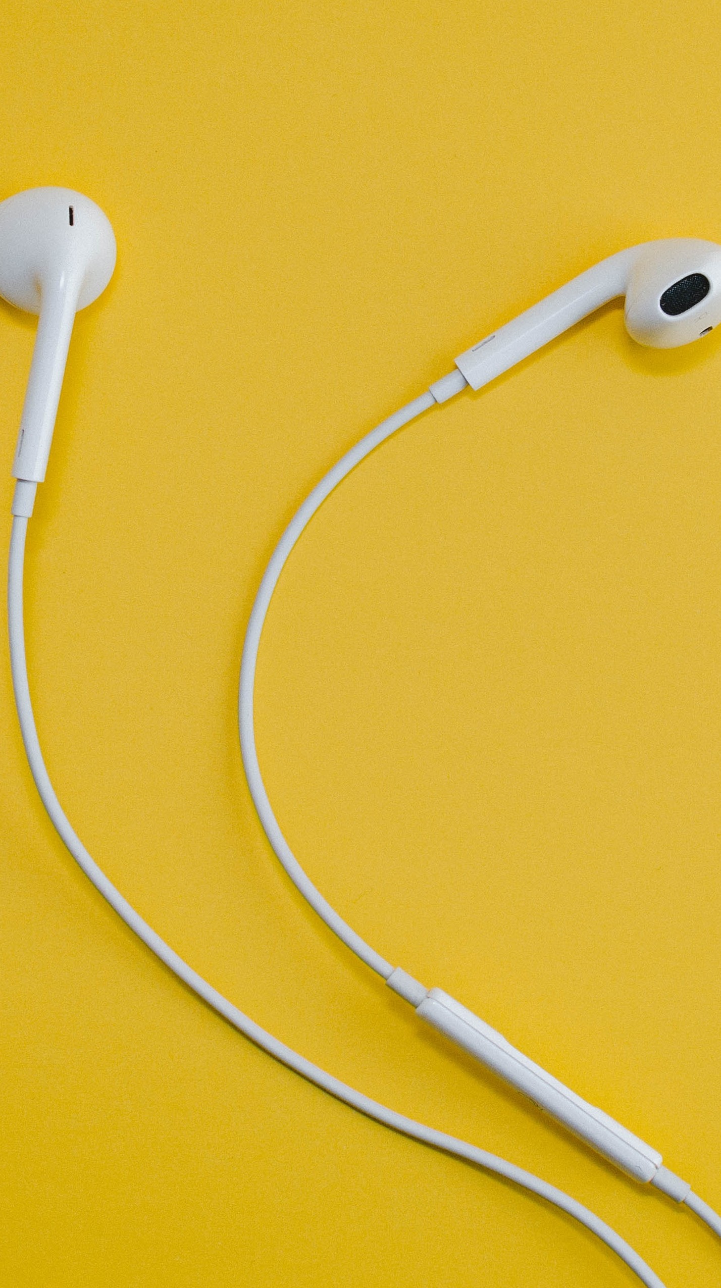 Melhore suas reuniões com estes fones de ouvido com microfone baratos