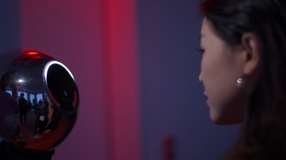 World App é confiável? Saiba se é seguro usar app da 'venda de íris'