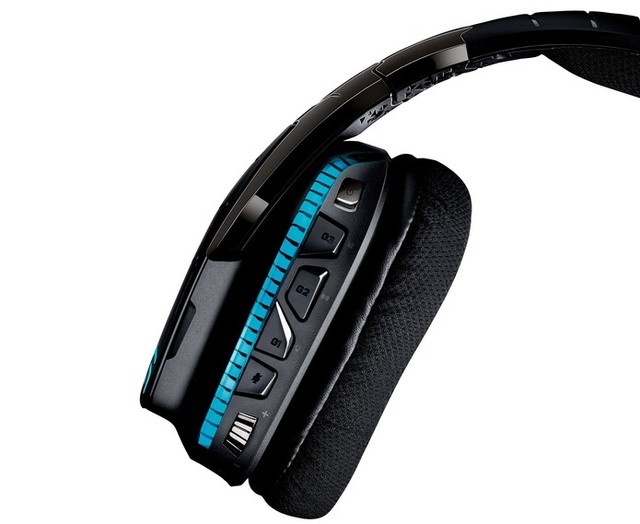 Review Logitech G933