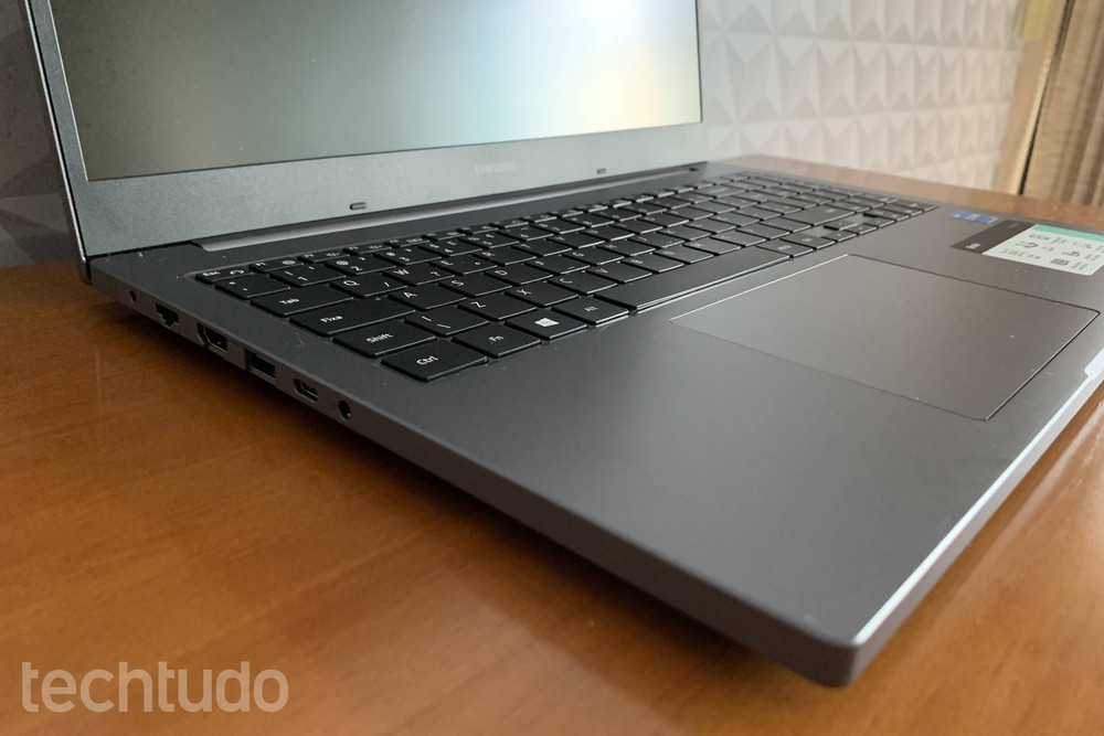 Review Samsung Book: notebook intermediário se destaca pelo desempenho