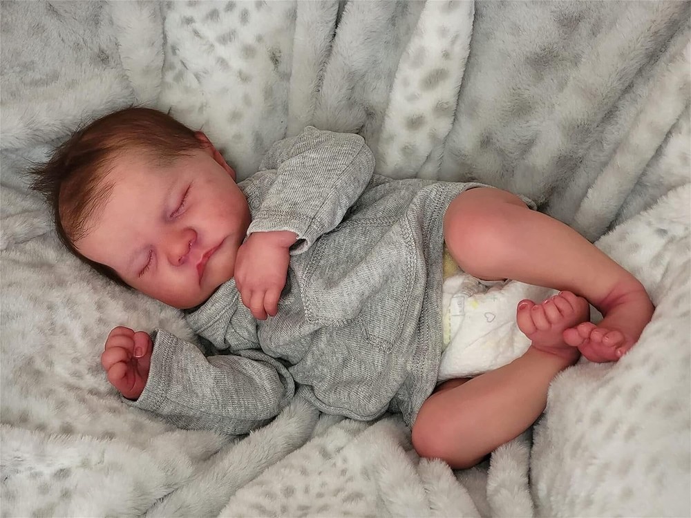 Bebê reborn de papel: saiba onde encontrar modelos para imprimir e colorir