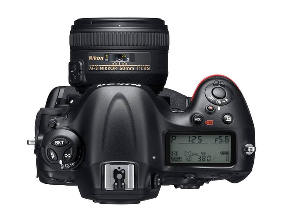 Nikon anuncia D4