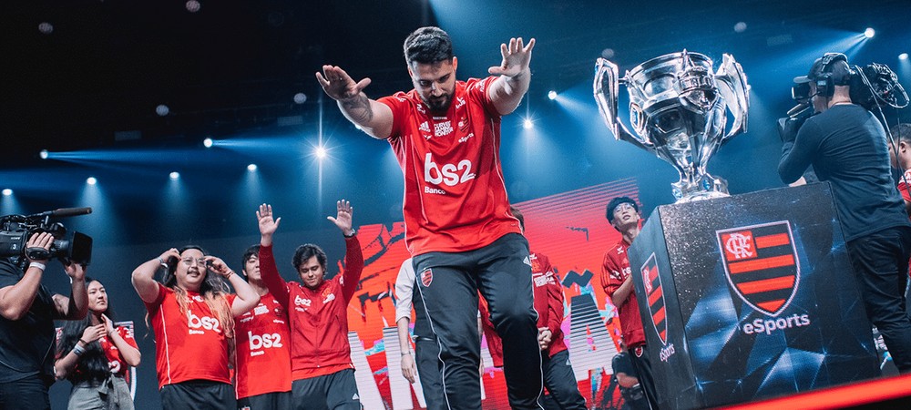 League of Legends e futebol: veja 10 times com line-ups de LOL pelo mundo