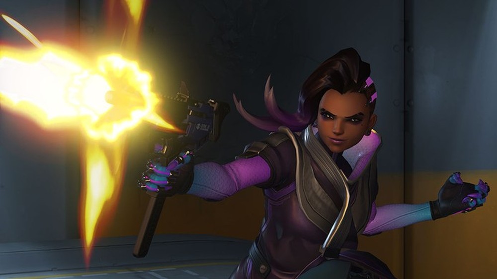 Jogamos com a personagem Sombra, nova heroína do game Overwatch