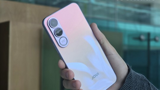 iPhone 15: 5 razões para o conector USB-C ser melhor que o Lightning