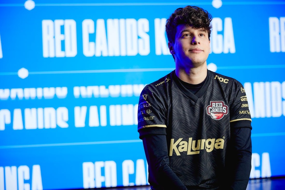 Mundial de LOL: RED precisa de início calmo contra HLE e LNG, diz Grevthar