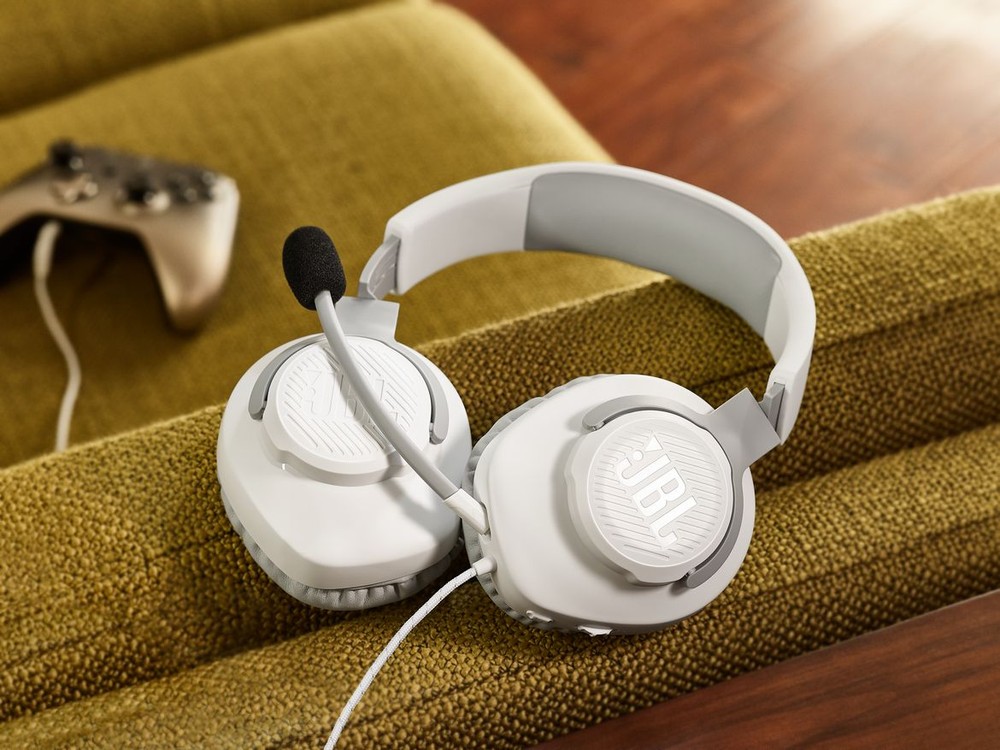 JBL Quantum 100 é bom? Veja preço e detalhes do headset gamer