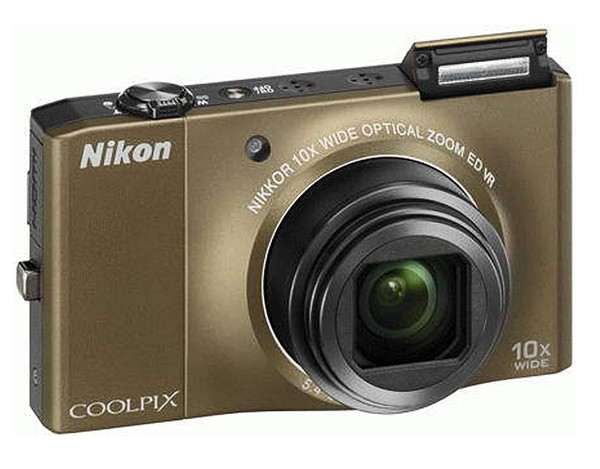 Review Nikon Coolpix S8000