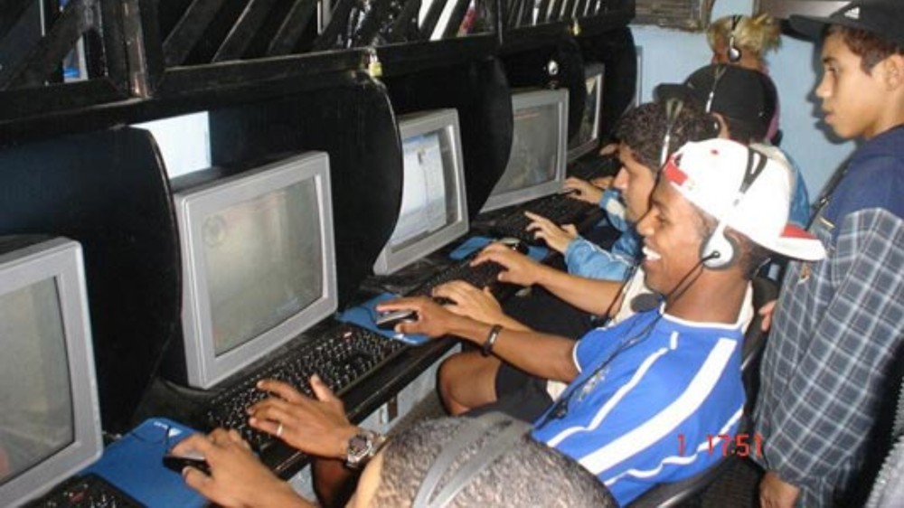 O que é o 'LAN' das lan houses? Entenda o conceito da informática