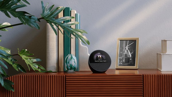 10 anos de Alexa: relembre a história da assistente da Amazon