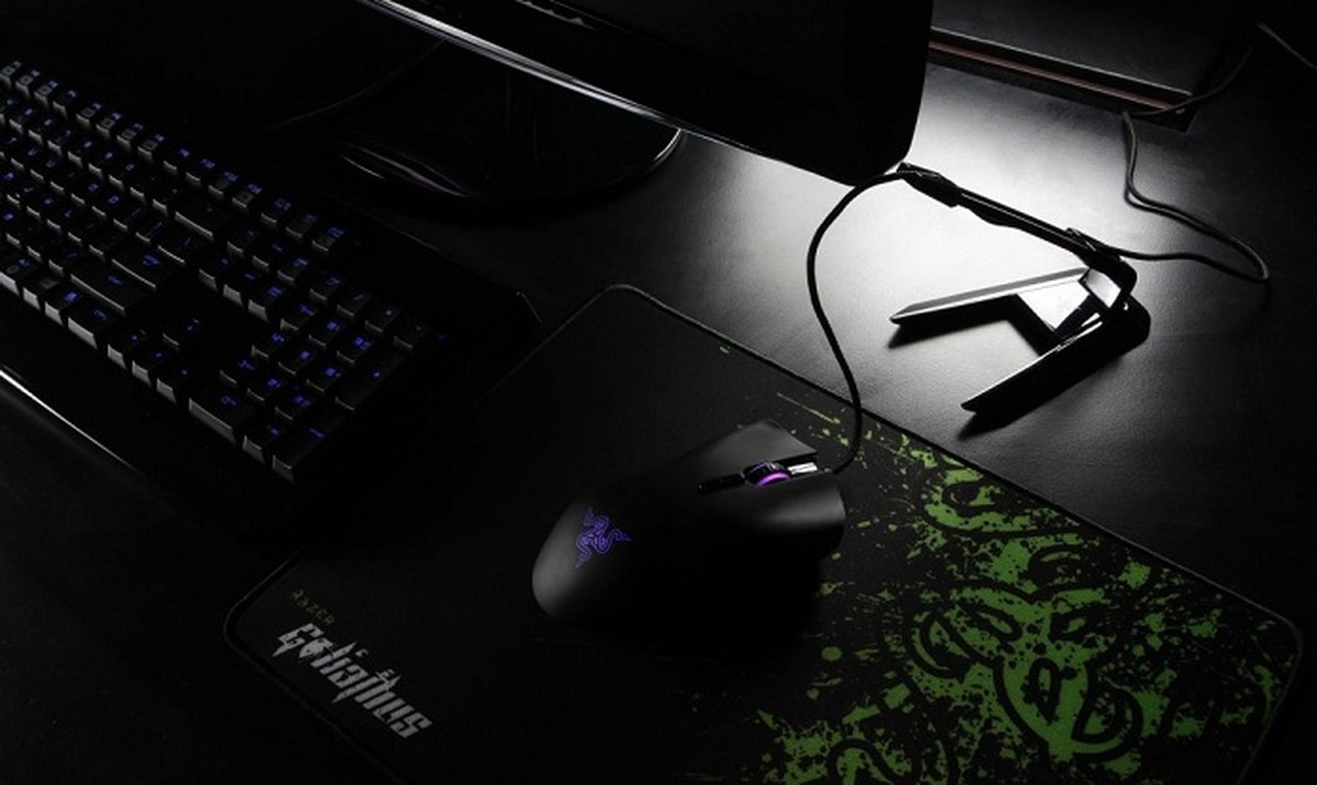 Mouse Bungee: 7 modelos para manter a mesa organizada