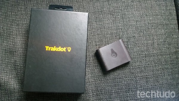 Review Trakdot