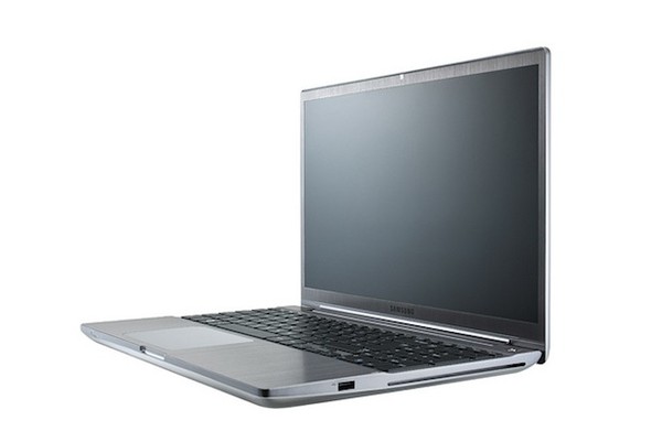 Samsung lança notebook Series 7 Chronos