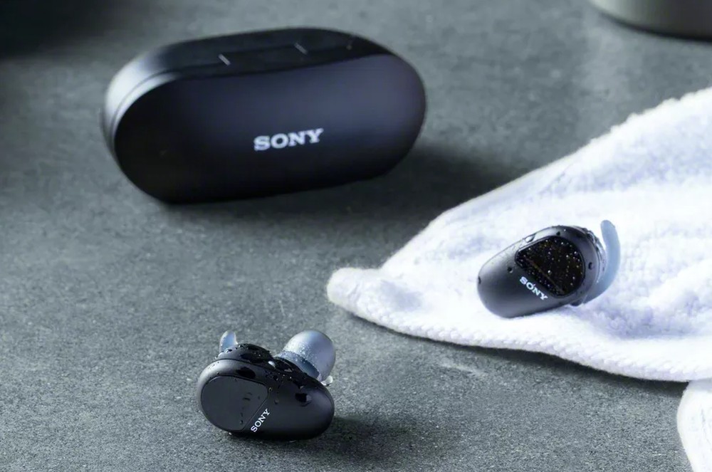 Sony lança fone com cancelamento de ruído e bateria para até 26 horas