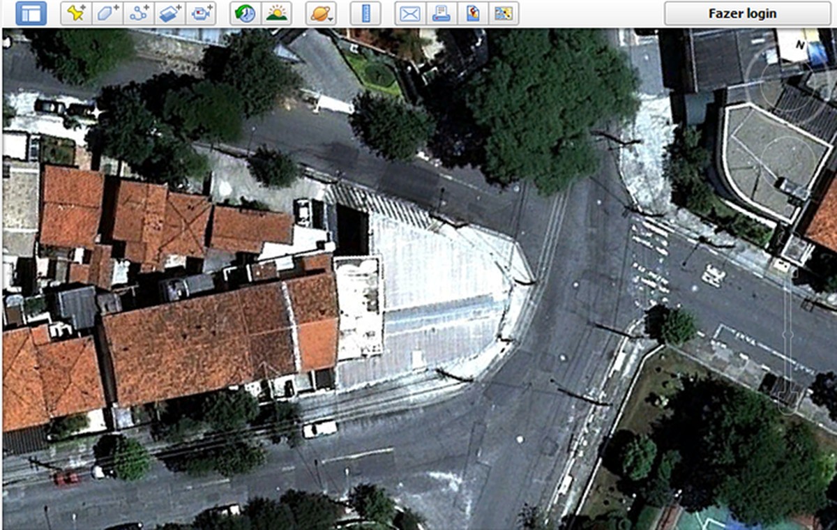 Como calcular área no Google Earth