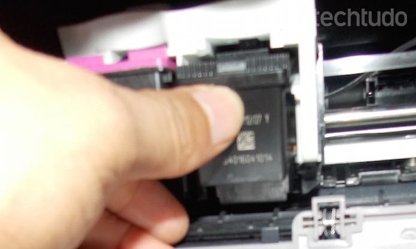 Confira passo a passo de como substituir cartuchos em impressoras HP