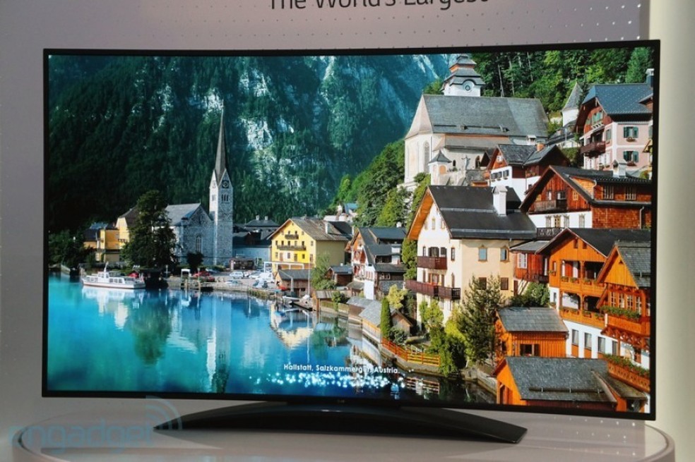 TV LG OLED 4K, a maior com tela curvada do mundo, chama a atenção na IFA