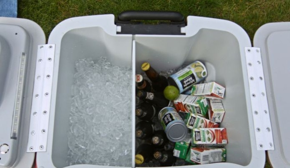 Cooler ‘mais legal do mundo’ faz recarga, tem alto-falantes e luzes