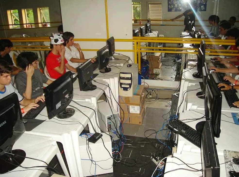 Lan house fez história no Brasil – veja o que (quase) ninguém lembra
