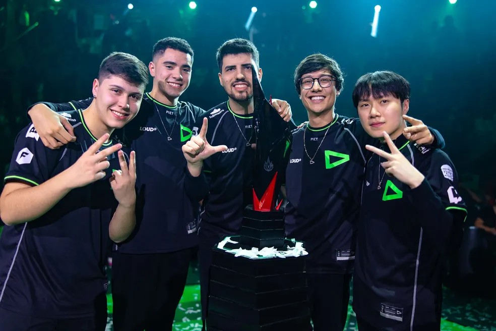 Mundial De Lol 2022 Loud Vence A Dfm E Se Recupera No Torneio