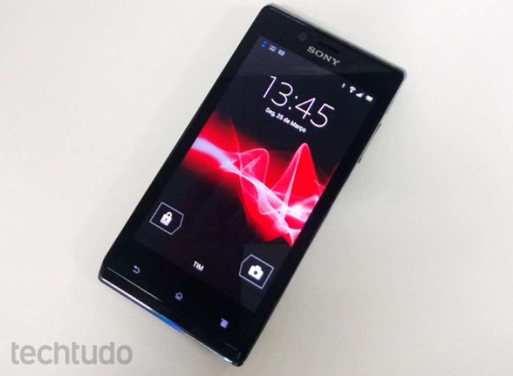 Review Sony Xperia J