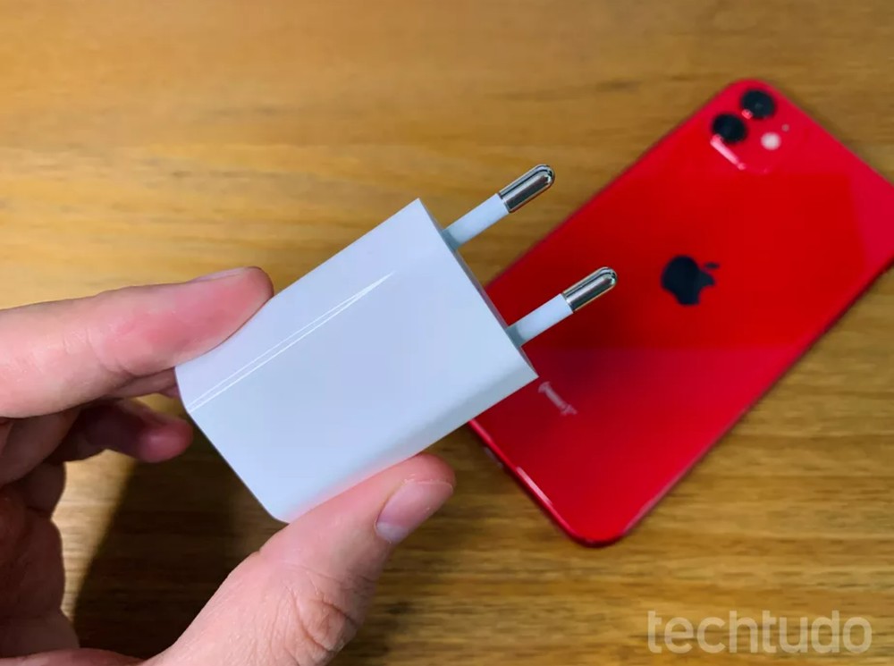Vale a pena comprar iPhone antigo? Veja prós e contras