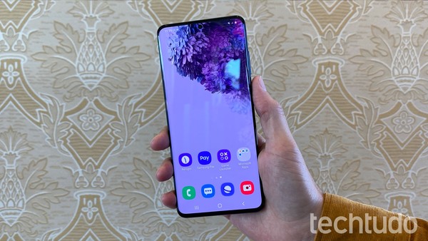 iPhone 12 Pro vs Galaxy S20 Plus: compare preço e ficha técnica
