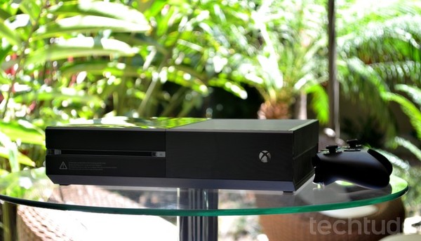 Comprar Xbox One usado vale a pena? Veja se preço mais barato compensa
