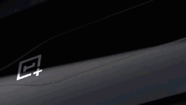 OnePlus apresentará protótipo de celular com câmera que desaparece