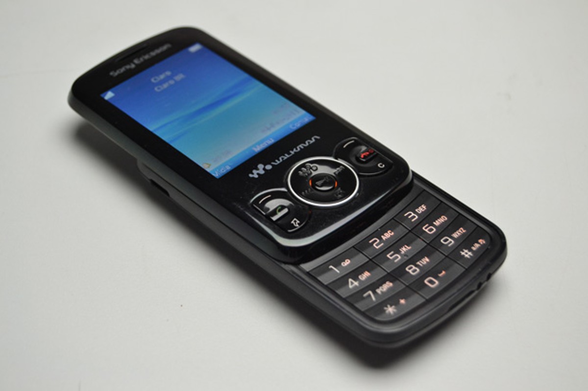 Review Sony Ericsson W100
