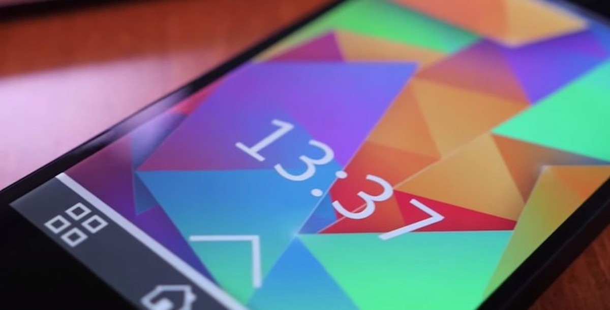 Plasma Mobile é a interface baseada em Ubuntu Touch da KDE