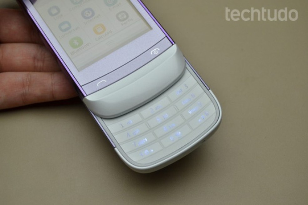 Nokia C2-06: vazam fotos do novo celular com suporte a dois chips - lucox.cl