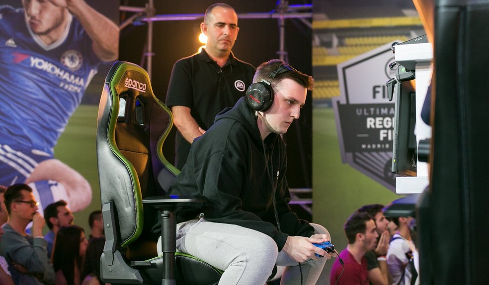 FIFA 19: 5 formações e táticas de pro players para o Ultimate Team