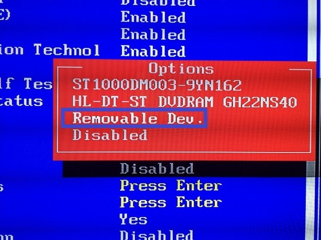 Como configurar a BIOS para dar boot pelo USB