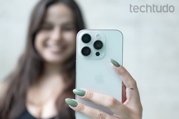 Como colocar chip virtual (eSIM) no iPhone