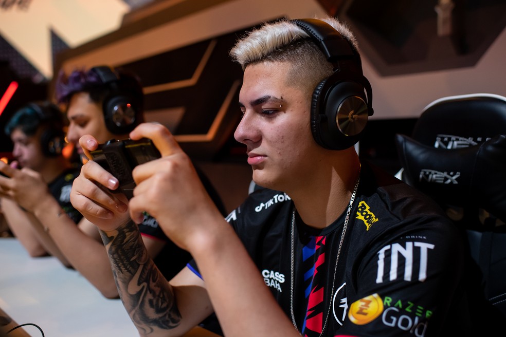 Lbff 6 Fluxo Conquista Três Booyahs E Tem O Melhor Desempenho Da Etapa