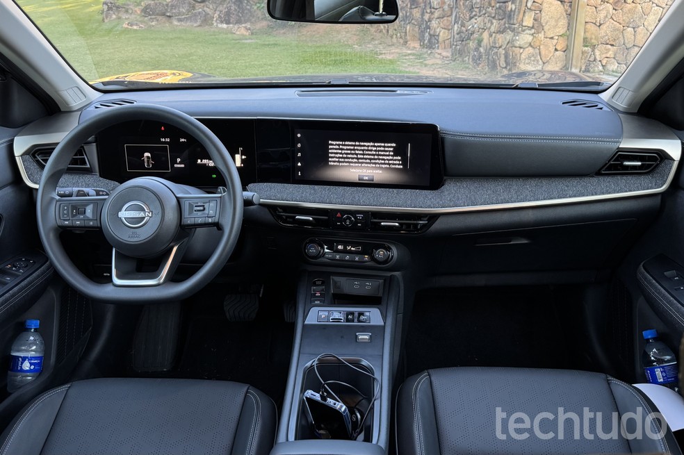 Nissan Kicks 2026 ganha em tecnologia e quase dirige sozinho; veja teste