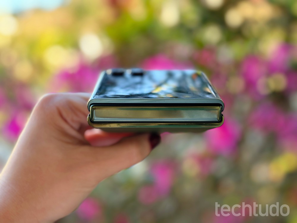 Motorola Razr 50 Ultra 5G é bom? Veja ficha técnica, preço e lançamento