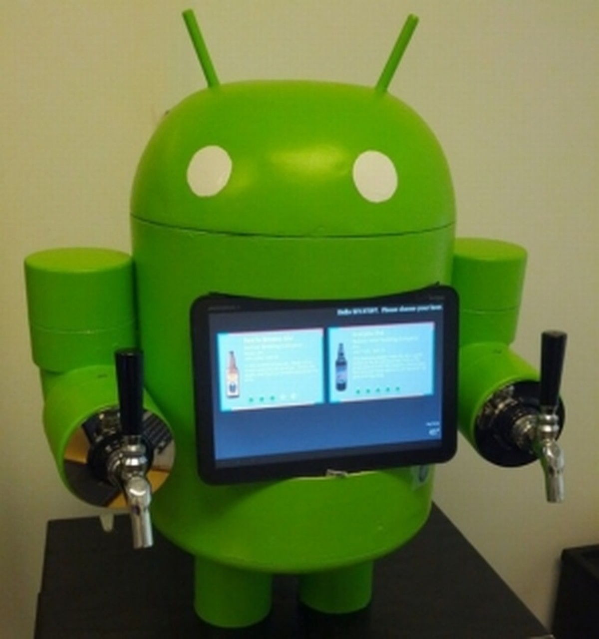 Funcionário do Google inventa chopeira inspirada em boneco do Android